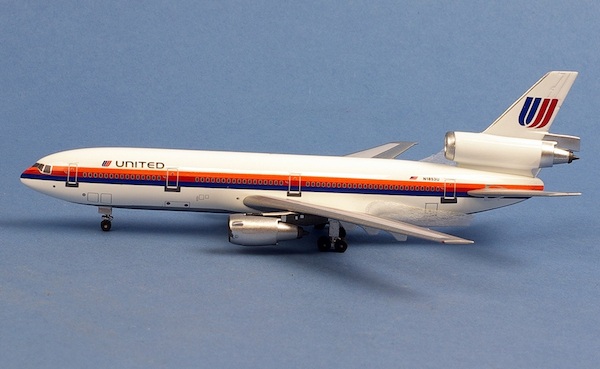 Aero Classics AC411238 Douglas DC10-30 United Airlines N1853U