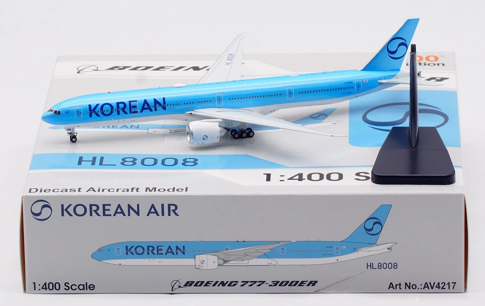 Aviation 400 AV4217 Boeing 777-300ER Korean Air HL8008 detachable
