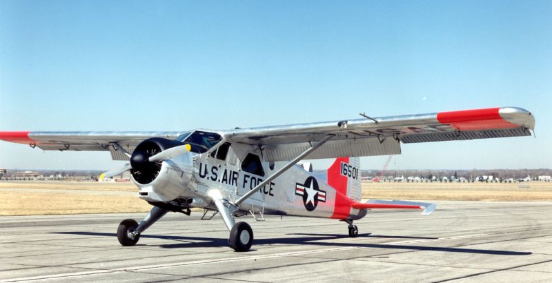 Dora Wings DW48059 De Havilland L-20A/U-6A Beaver (Wheels)