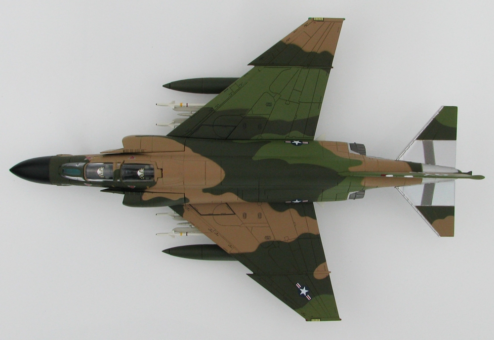 Hobbymaster HA1973 McDonnell Douglas F4D Phantom II, USAF, 555th
