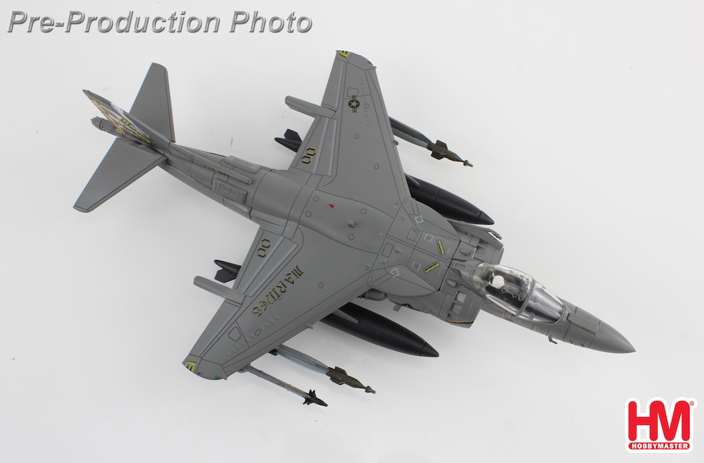 Hobbymaster HA2631 Harrier II AV-8B 165425/00, VMA-542, US Marine