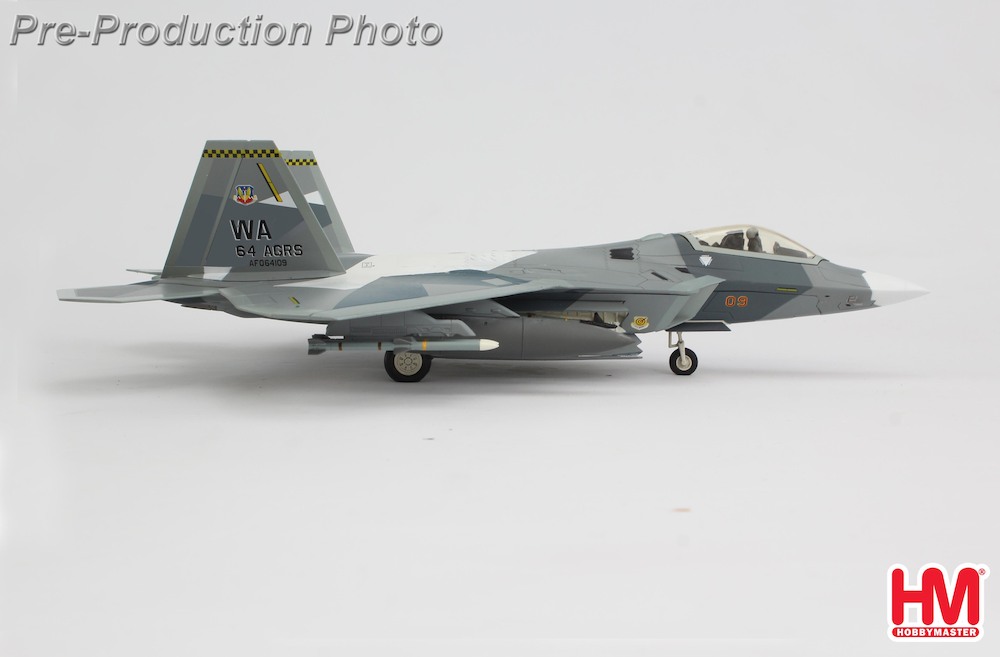 Hobbymaster HA2831 F-22 "Splinter Camouflage" USAF (fic