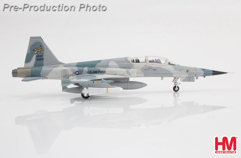 Hobbymaster HA3377 Northrop F-5F Tiger II 73-0891, 58th TTW, USAF