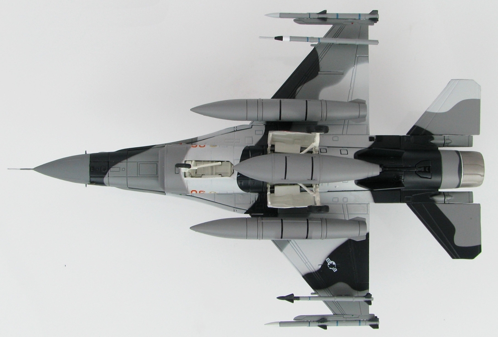 Hobbymaster HA3844 F16C Fighting Falcon Block 30 USAF, 86-0290, 1