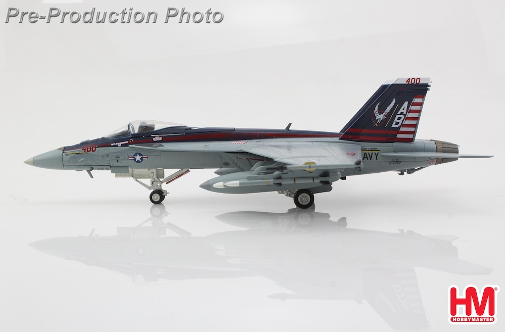 Hobbymaster HA5143 F/A-18E "Knighthawks" 166817, VFA-13