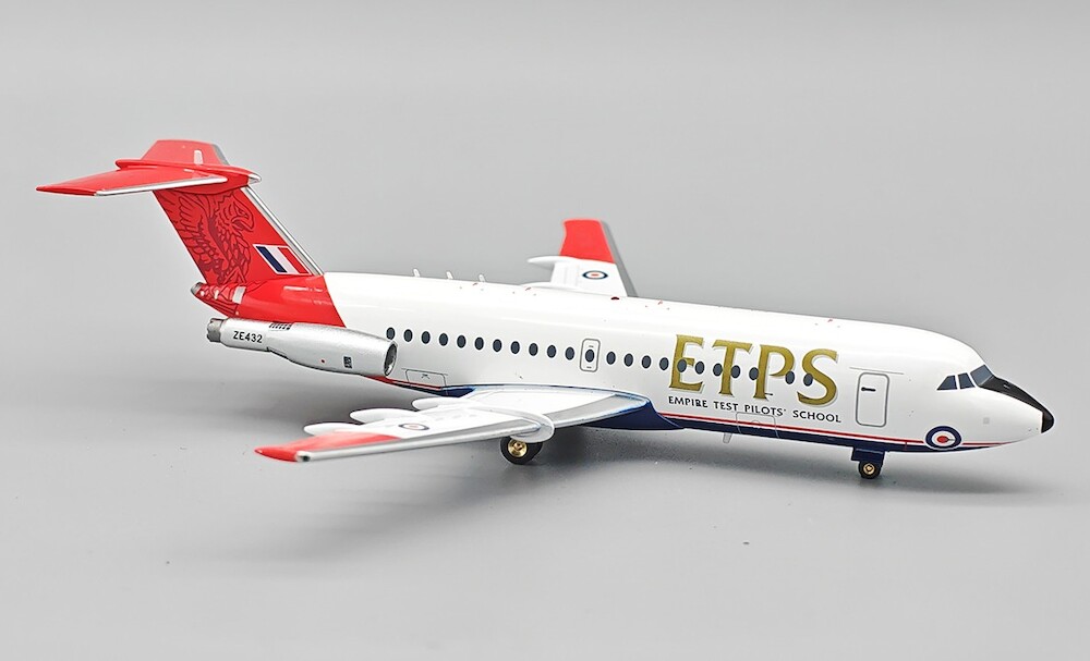 Inflight 200 IF111ETPS432 BAC111-479FU One-Eleven RAF - Royal Air