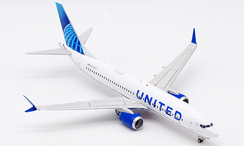 United Airlines Inside 737 200