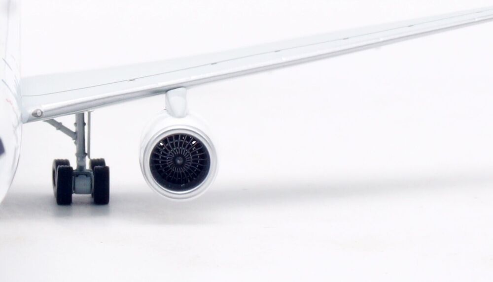 Inflight 200 IF752BM1223 Boeing 757-200 BMI British Midland G-STR