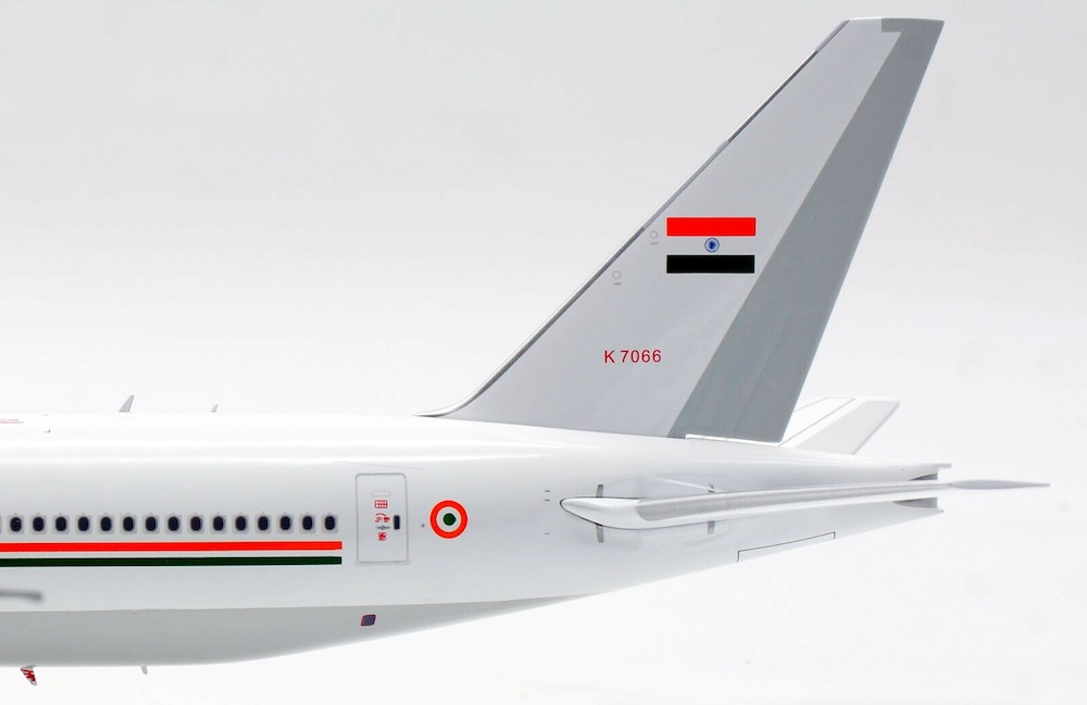 Inflight 200 IF773IAF1220 Boeing 777-300ER Indian Air Force VT-AL