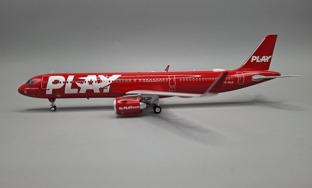 J Fox Models JF-A321-050L Airbus A321neo Play TF-PLB