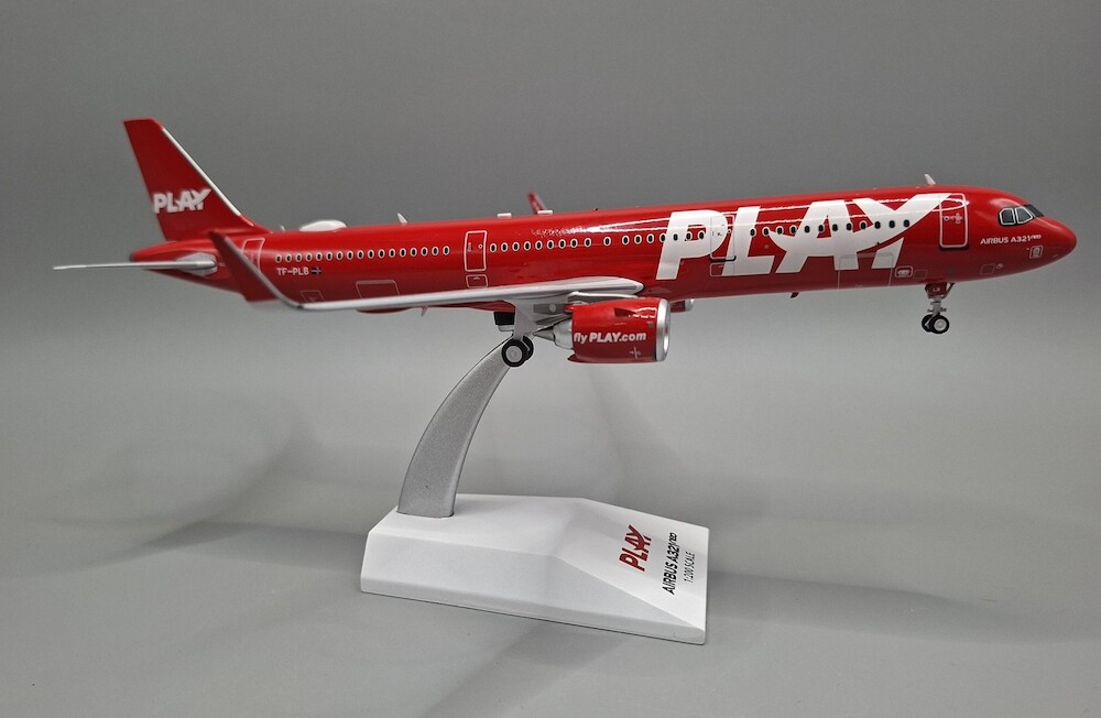 J Fox Models JF-A321-050L Airbus A321neo Play TF-PLB