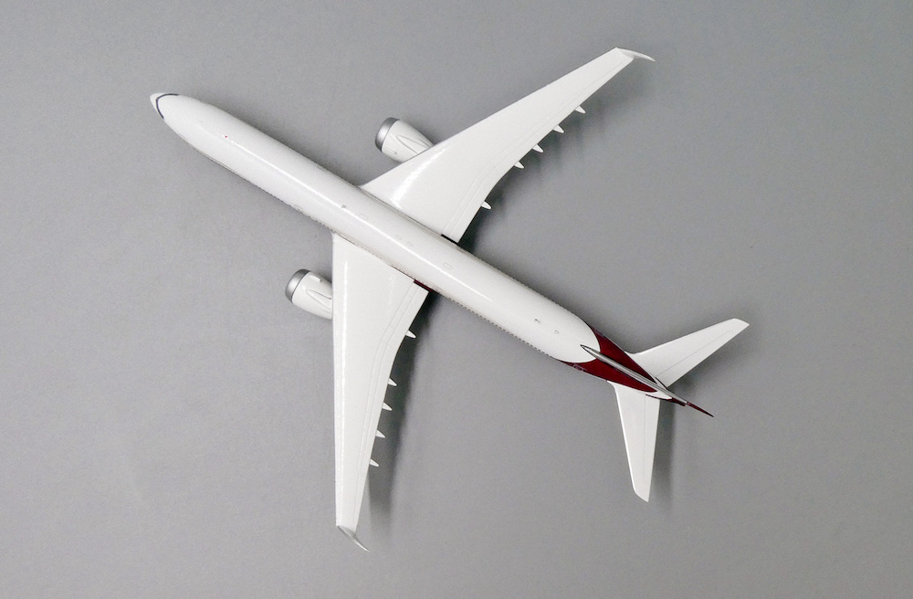 JC Wings LH4126X Boeing 777-9X Boeing House Color " Folded W