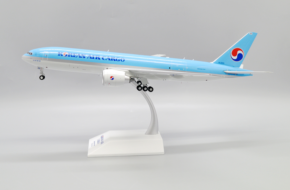 JC Wings SA2004 Boeing 777F Korean Air Cargo HL8251