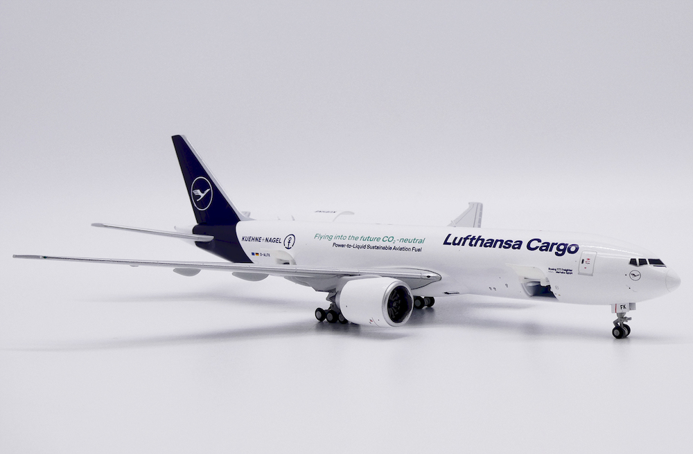 JC Wings XX40228C Boeing 777F Lufthansa Cargo "Flying into t