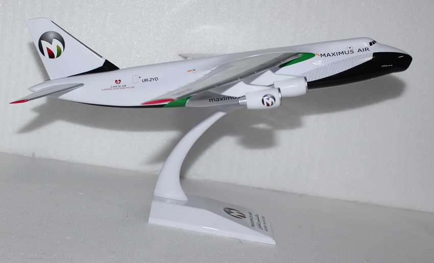 Lupa PA-MAX Antonov An124 Maximus Air UR-ZYD