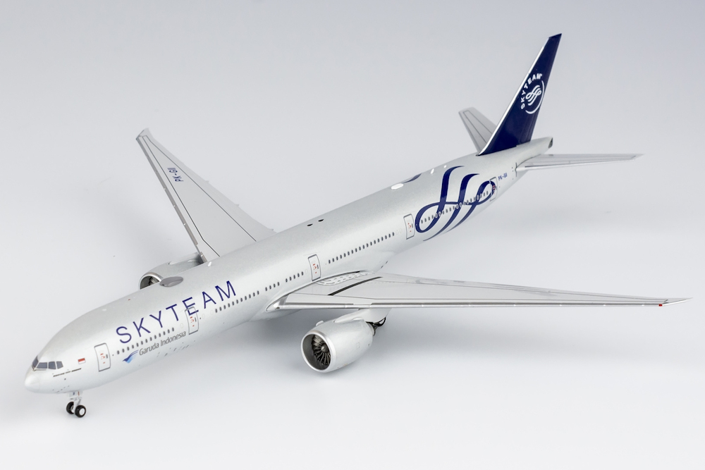 NG Models 73021 Boeing 777-300ER Garuda Indonesia Skyteam PK-GII