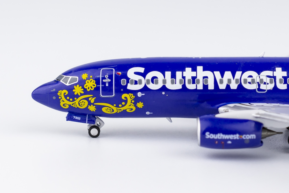 NG Models 77031 Boeing 737-700 Southwest Airlines Pixar "Coc