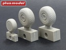 Plus model AL4025 Martin B-26B Marauder early main wheels with di