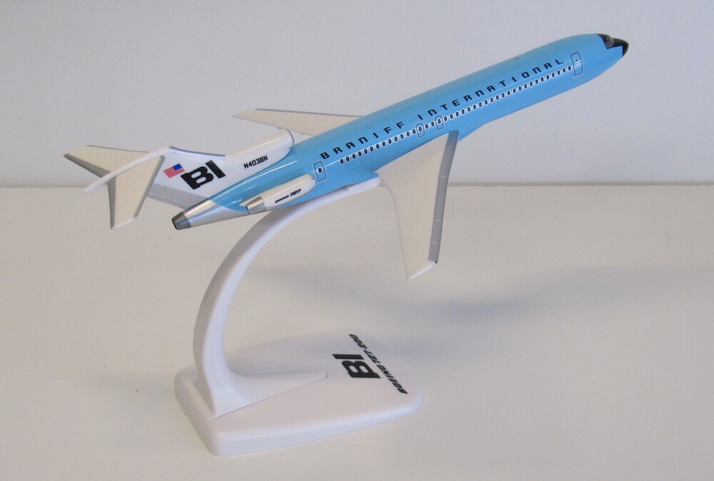 PPC 224776 Boeing 727-200 Braniff International "Solid Dark