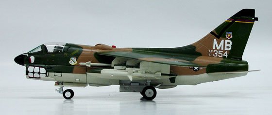 A7D Corsair II (USAF, 71-0354) - AviationMegastore.com