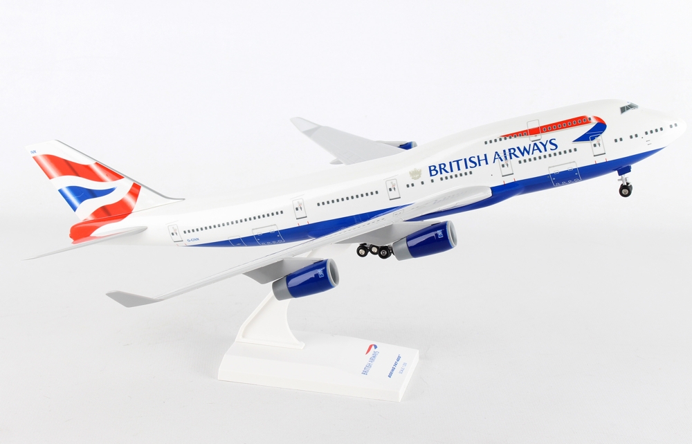 Skymarks Models SKR304 Boeing 747-400 British Airways with gear