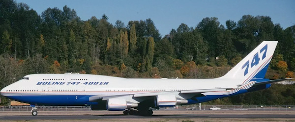 SQ Wings L2101FD Boeing 747-400 Boeing Company N747ER Flaps Down