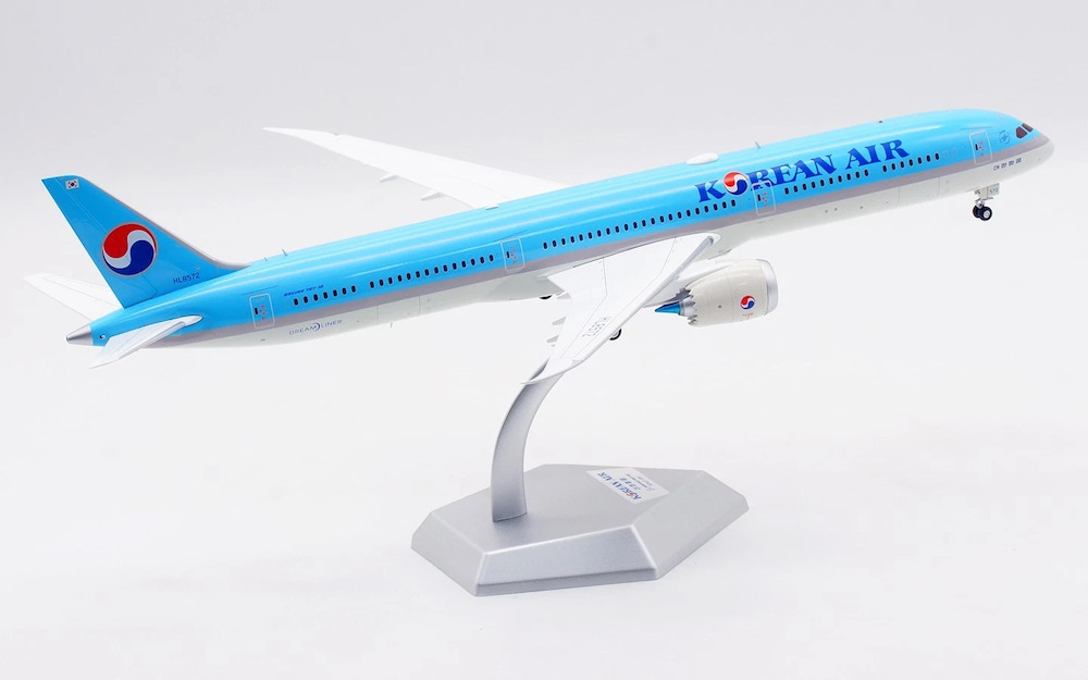 SQ Wings L2140 Boeing 787-10 Dreamliner Korean Air HL8572