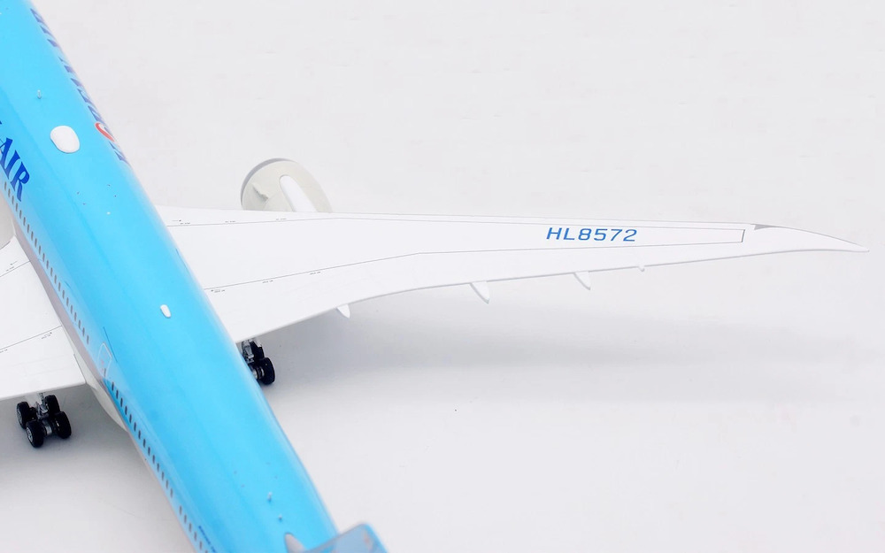 SQ Wings L2140 Boeing 787-10 Dreamliner Korean Air HL8572
