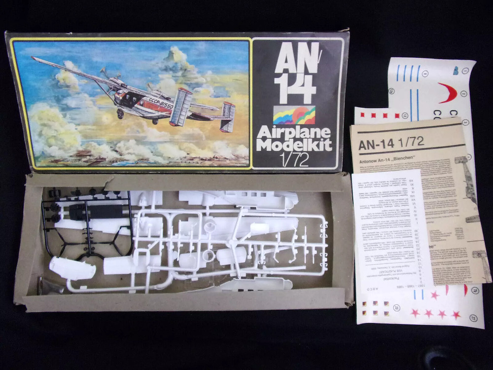 VEB Plasticard Antonov An14 | AviationMegastore.com